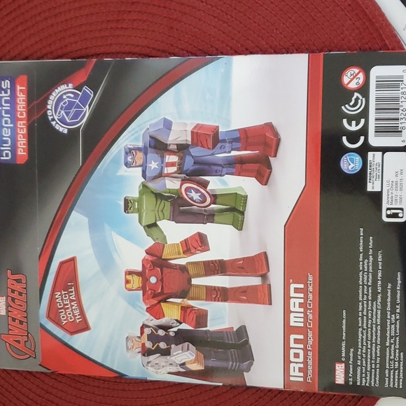 Marvel | Toys | Avengers Iron Man Paper Craft Poseable Paper 2 Chachter ...